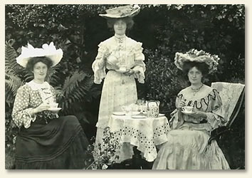 Buns and Bunting...: Announcing an Edwardian Day at the First Garden ...