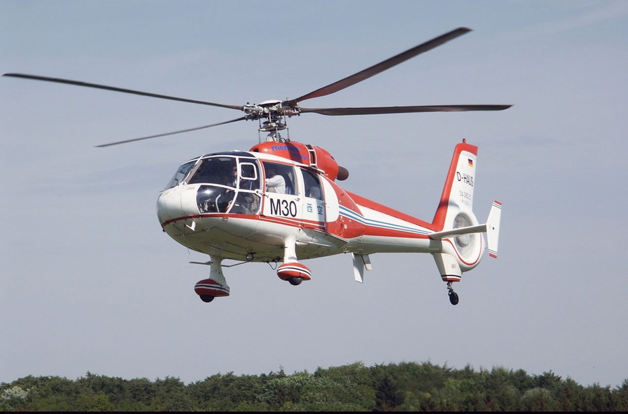 nhungdoicanh: Aérospatiale SA-360/361 Dauphin