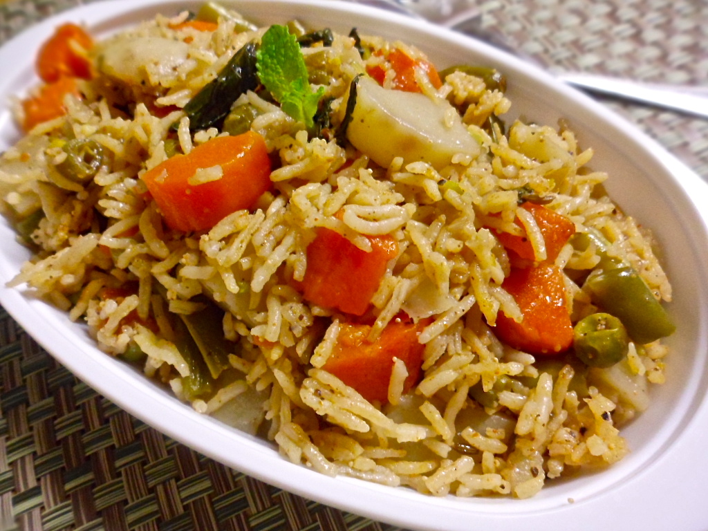 SASI'S KITCHEN: Vegetable Biriyani