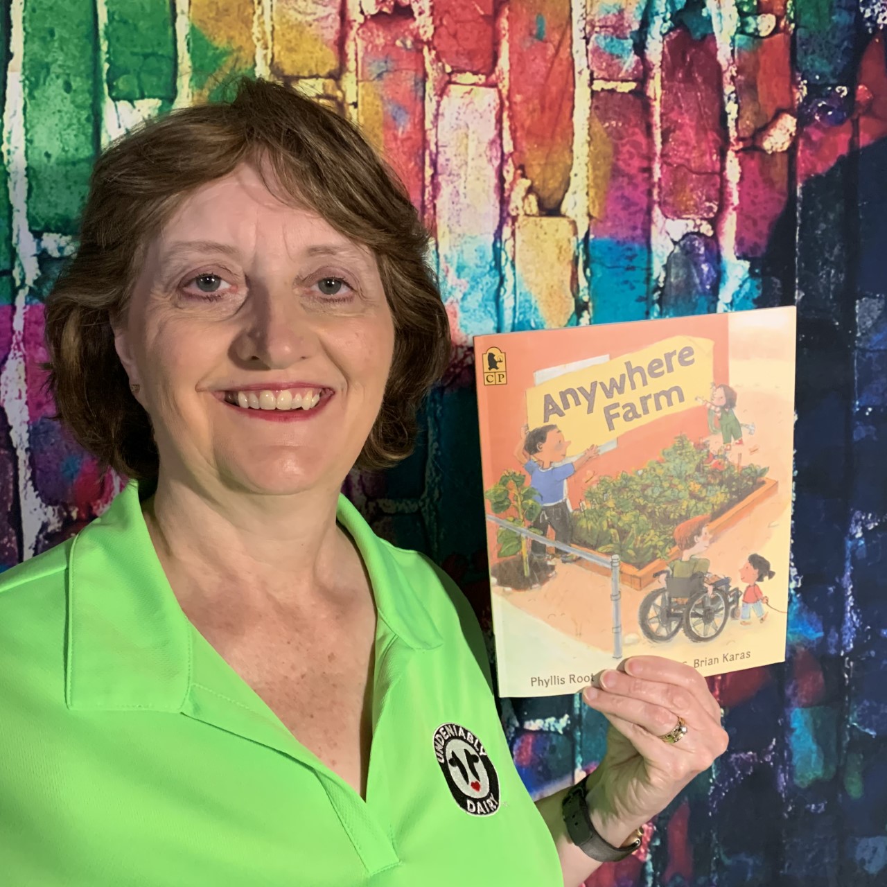 My Barnyard View : Anywhere Farm