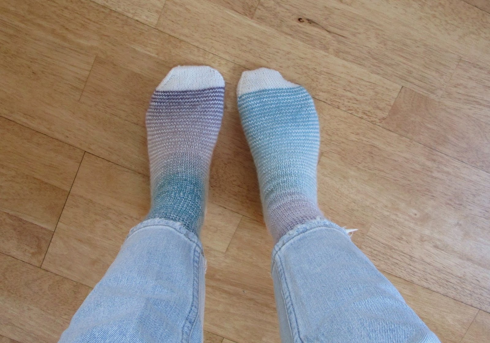 Dusty Rainbow: A Free Knit Sock Pattern