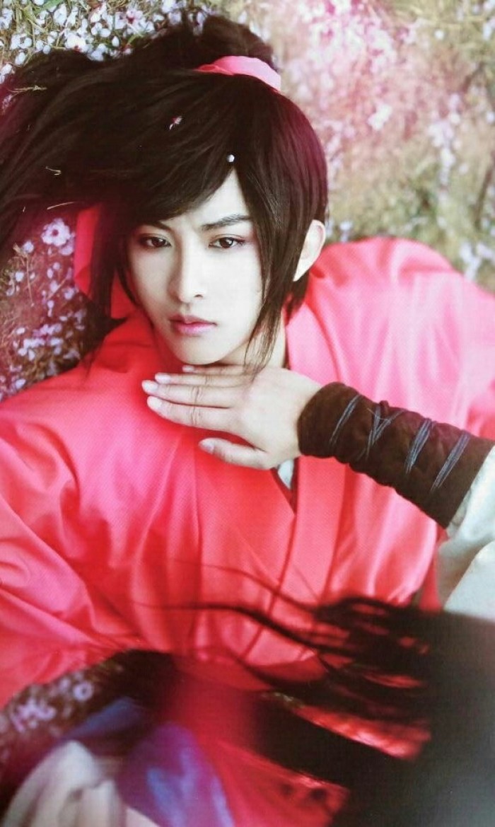 李孟羲 (Li Meng Xi) as 乾元 (Qian Yuan)