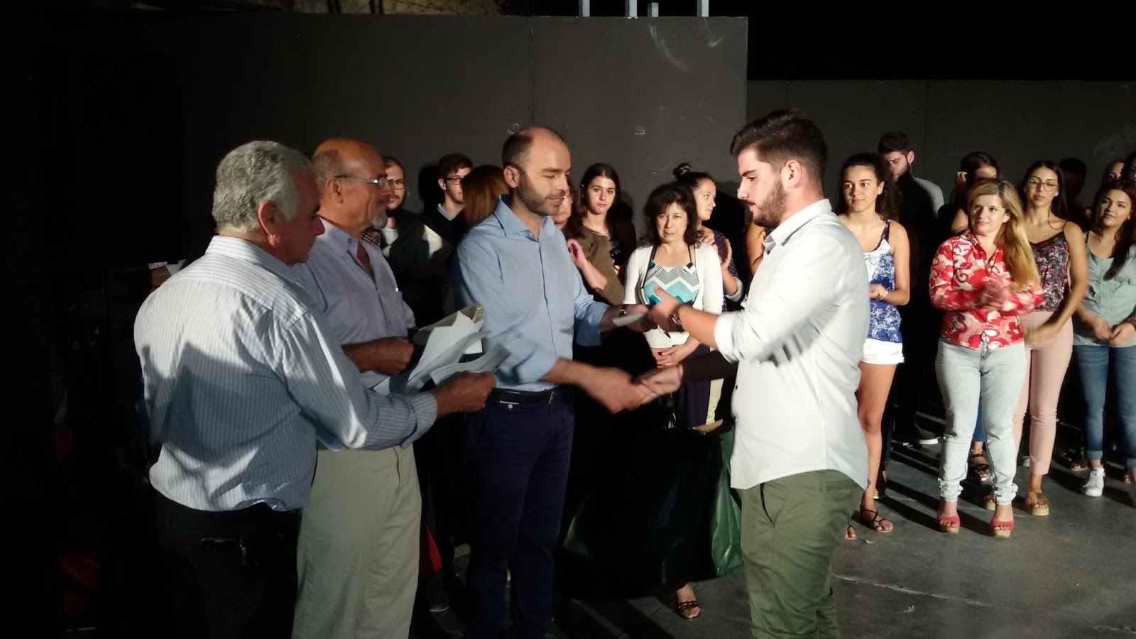 Σύλλογος Τριτέκνων Νομού Ηρακλείου: Βράβευση εισαχθέντων στην ...