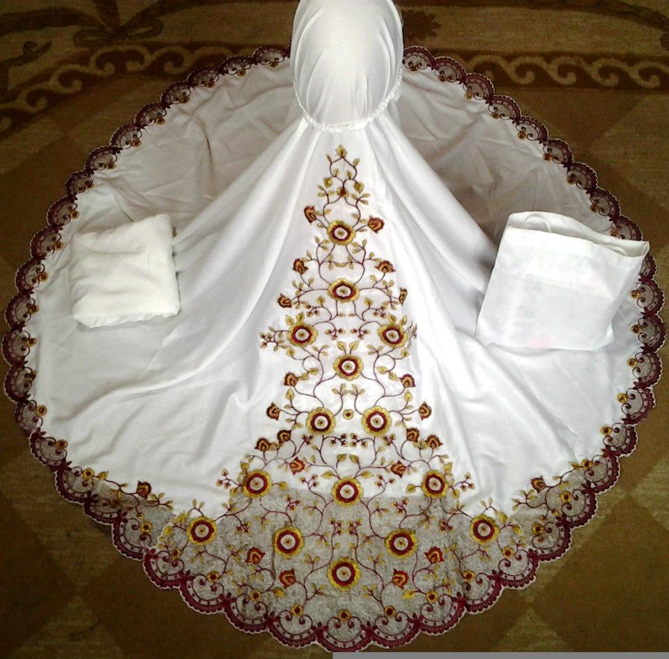 Mukena Bordir Audrasya: MUKENA BORDIR SEMISUTRA RODA MAS