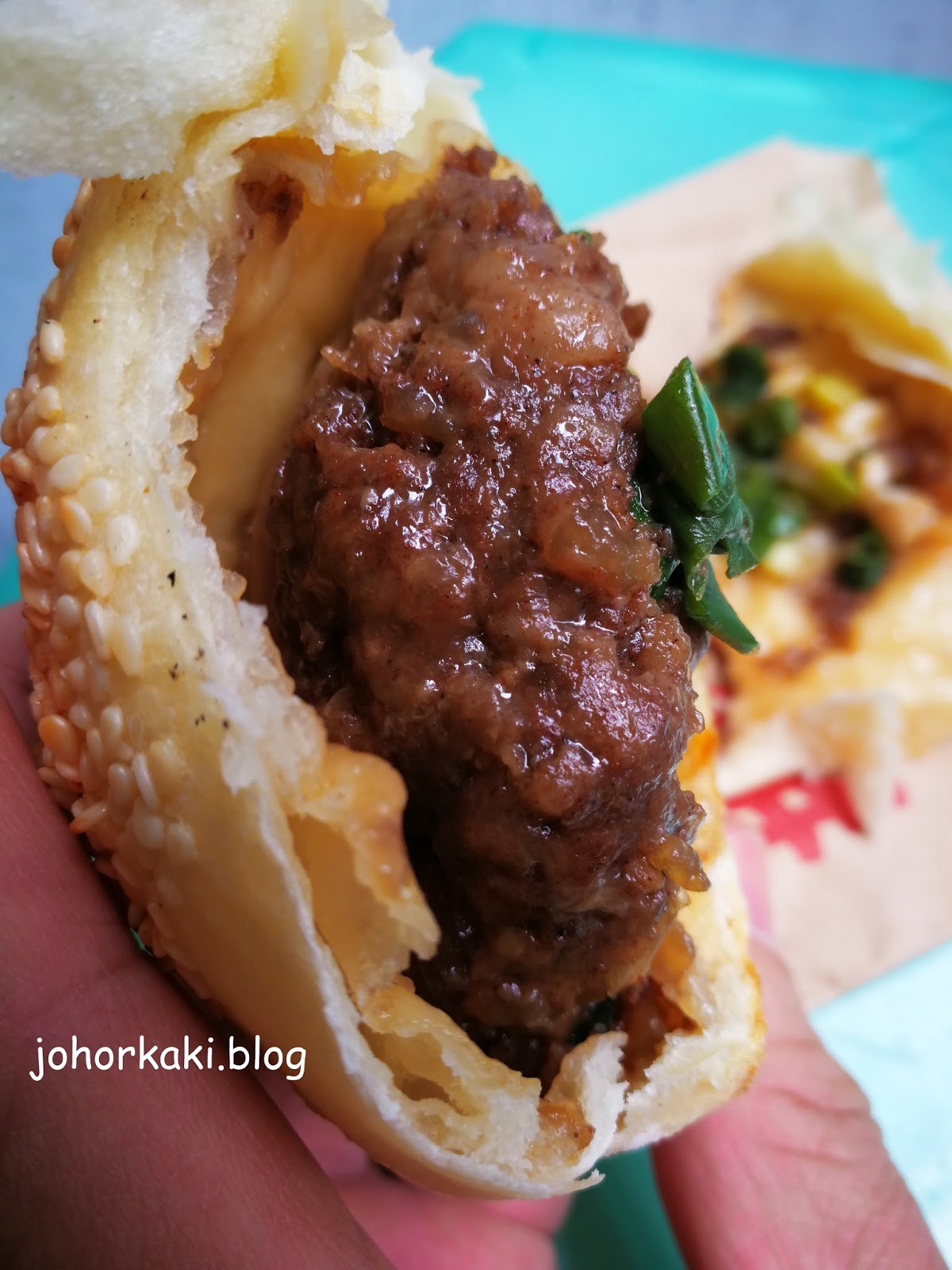 Taipei Locals' Favourite Pepper Cake Bun. Zheng Zu Hu Jiao Bing 丞祖胡椒餅 ...