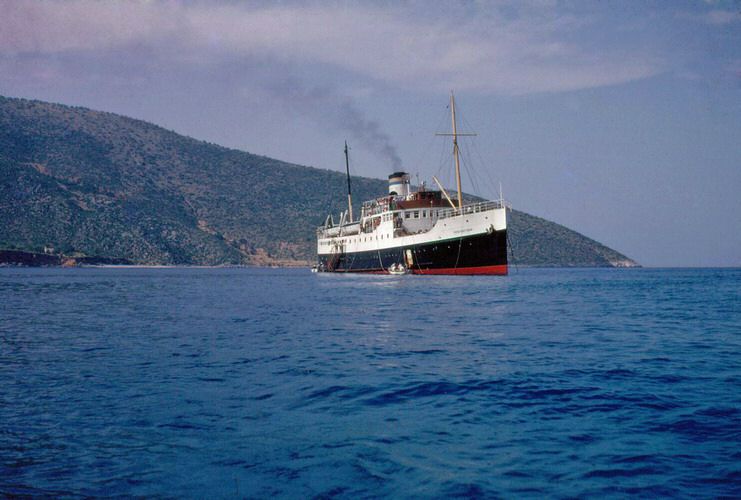 AdelinFM Kythira : ΑΦΙΕΡΩΜΑ - ΤΑ ΠΛΟΙΑ ΤΩΝ ΚΥΘΗΡΩΝ ΚΑΙ ΑΝΤΙΚΥΘΗΡΩΝ