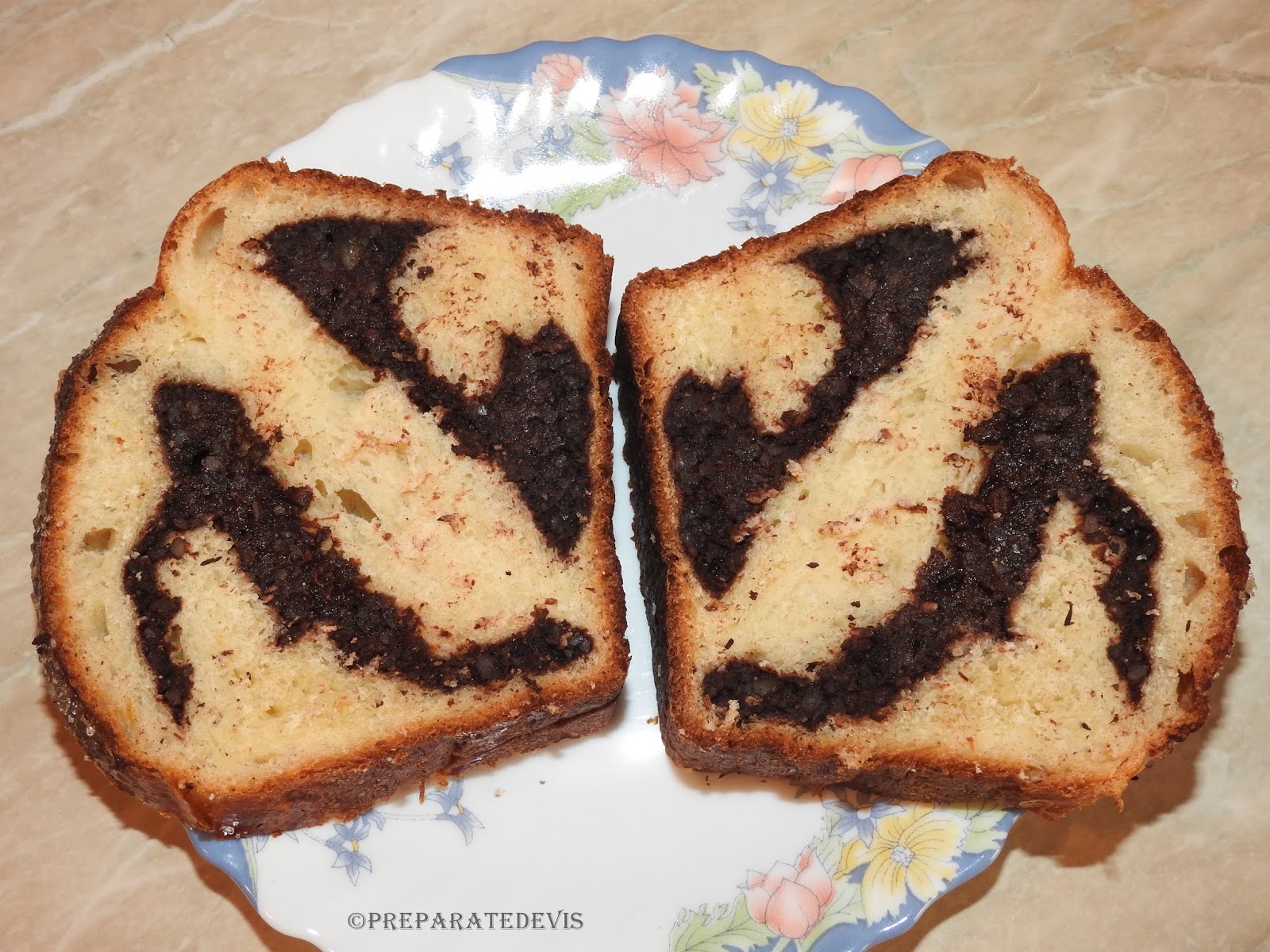 Cozonac la masina de copt paine reteta | Preparatedevis.ro