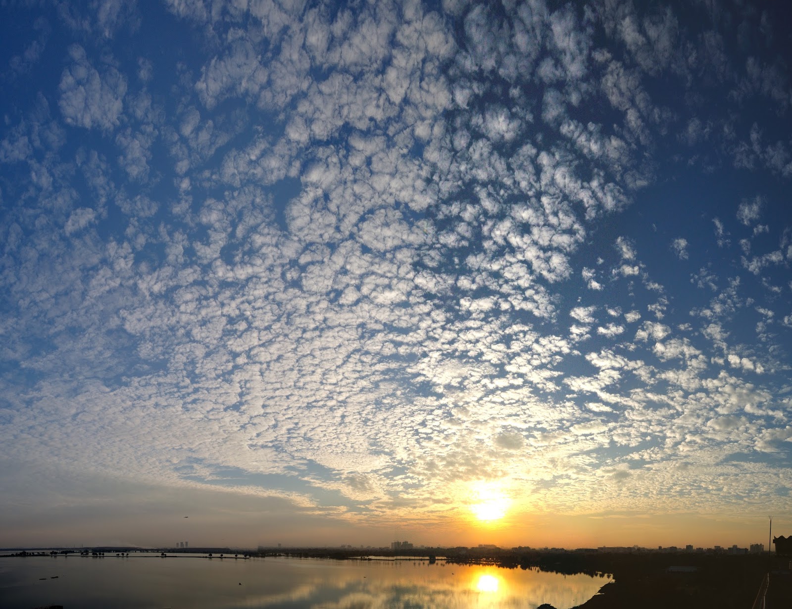 Clouds 101: Cirrocumulus - Simply Selma