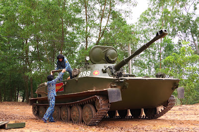 DEFENSE STUDIES: Vietnam Still Operates Large Units of PT-76 Tank