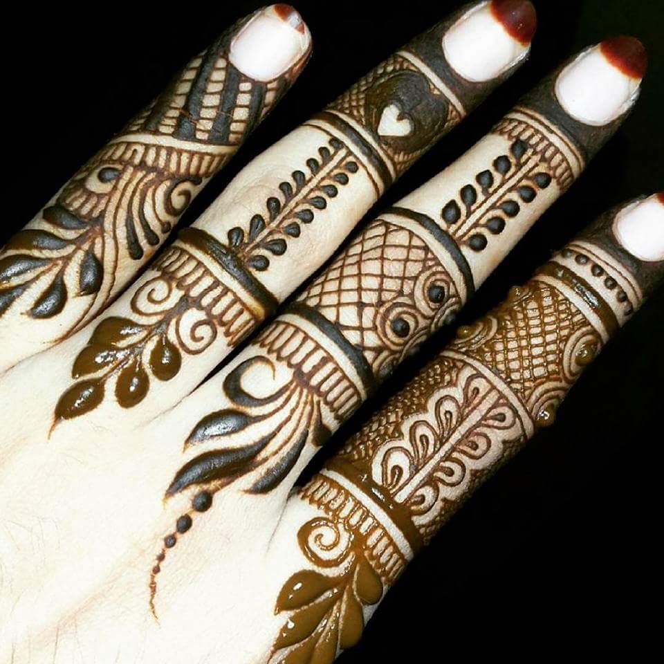 Mehandi Designs: Finger designs by Hayat