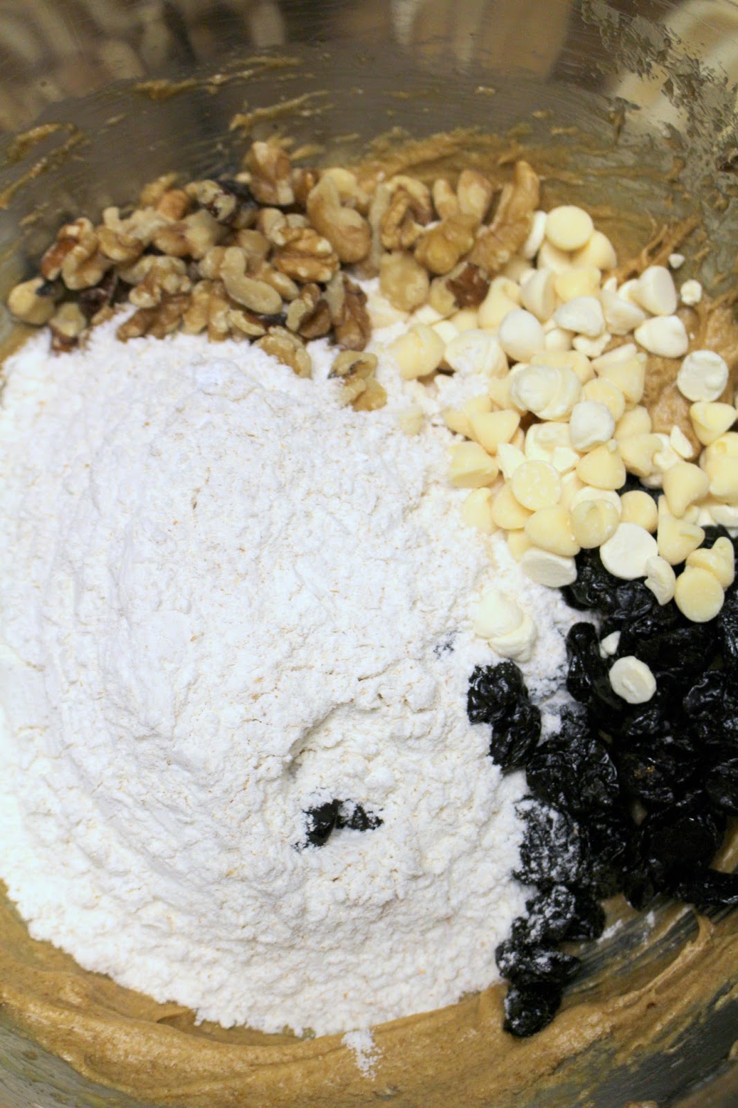 Ooh! That Looks Good!: please, with a cherry inside?