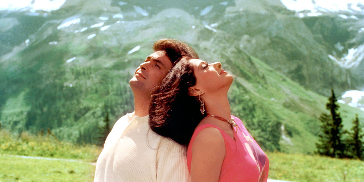 Sridevi: Rishi Kapoor and Sridevi in Chandni: Sridevi so stunning in a ...