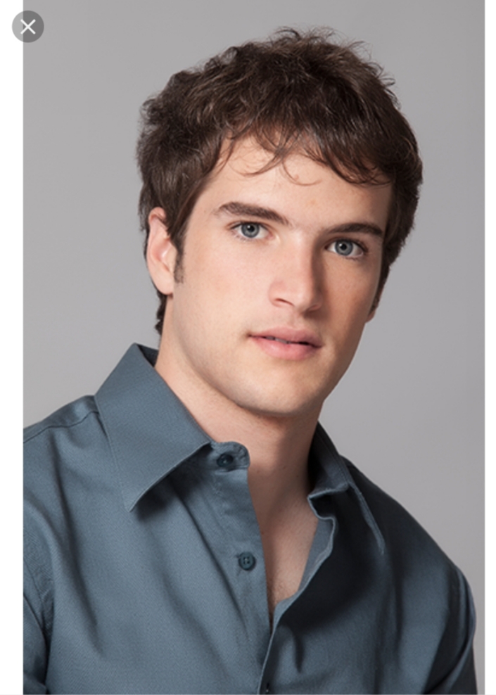 Los Ojos del Espectador: Sergio Gjurinovic actor peruano