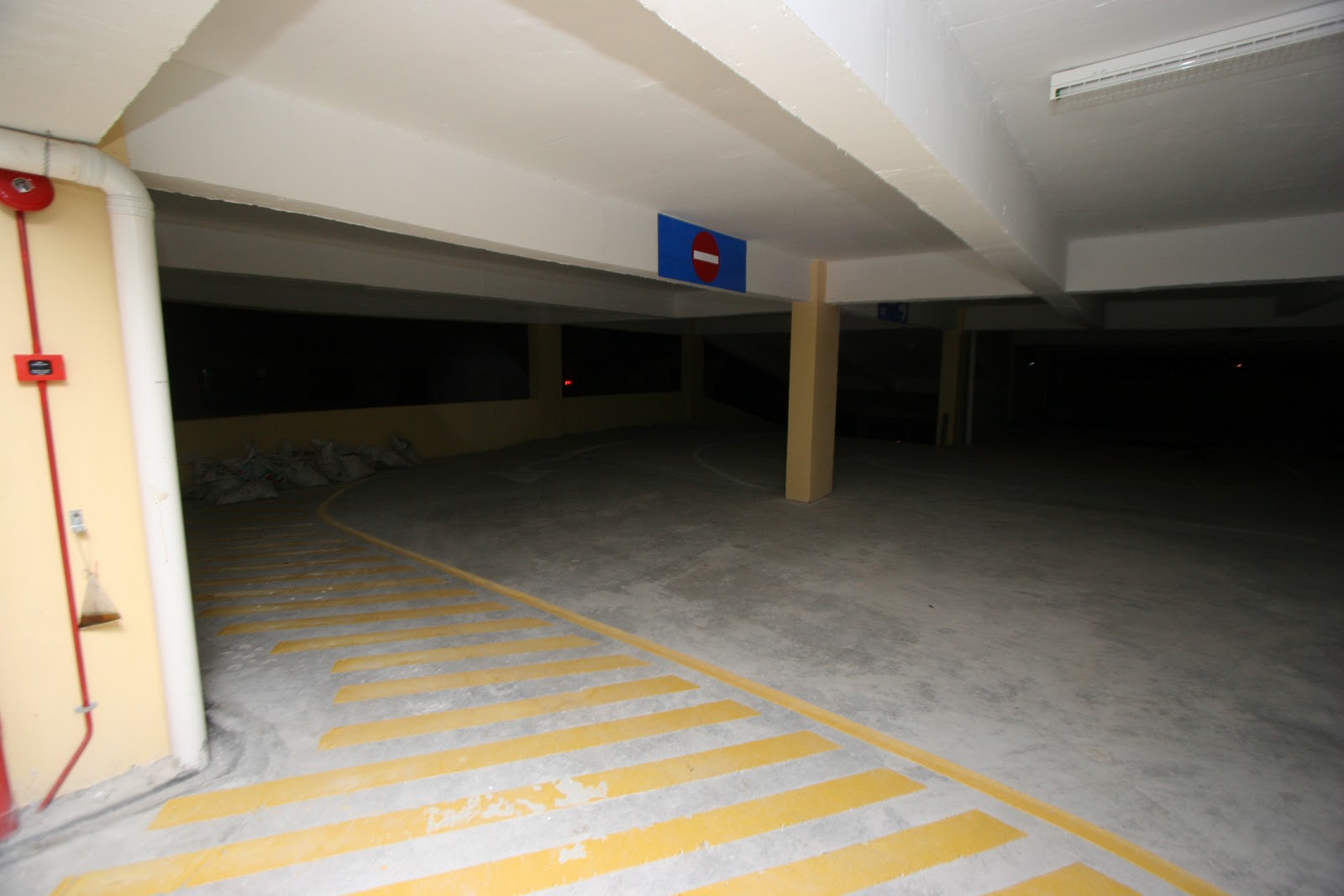 PENANG !! GAMBAR DUIT RM 5 JUTA D HUMBAN KE LAUT ?!! | AAKJ World