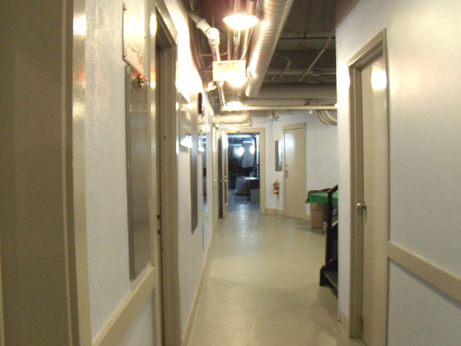 Los Angeles Theatres: Wiltern Theatre: backstage