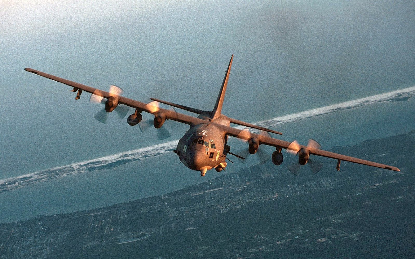 Lockheed AC-130H Spectre Wallpapers