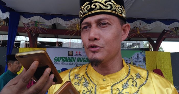 Menghina Sultan Hamid II, Hendropriyono Dan Abu Janda Dilaporkan Ke ...