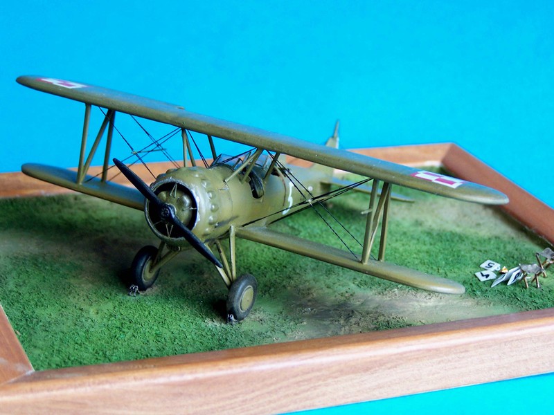 Modele z Szachownicą: PWS 16 bis (luty 2009, Lotnictwo II RP # 1)