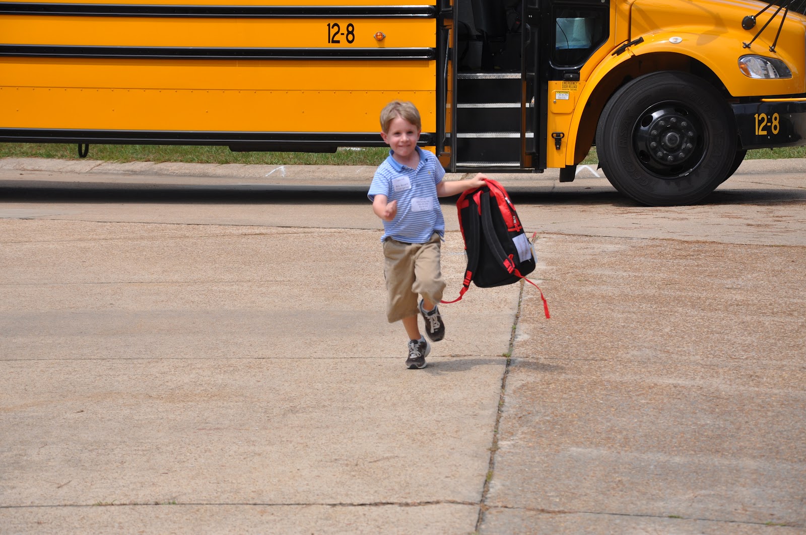 The Hills: First Bus Ride...a Perfect End to a Great Day at School!