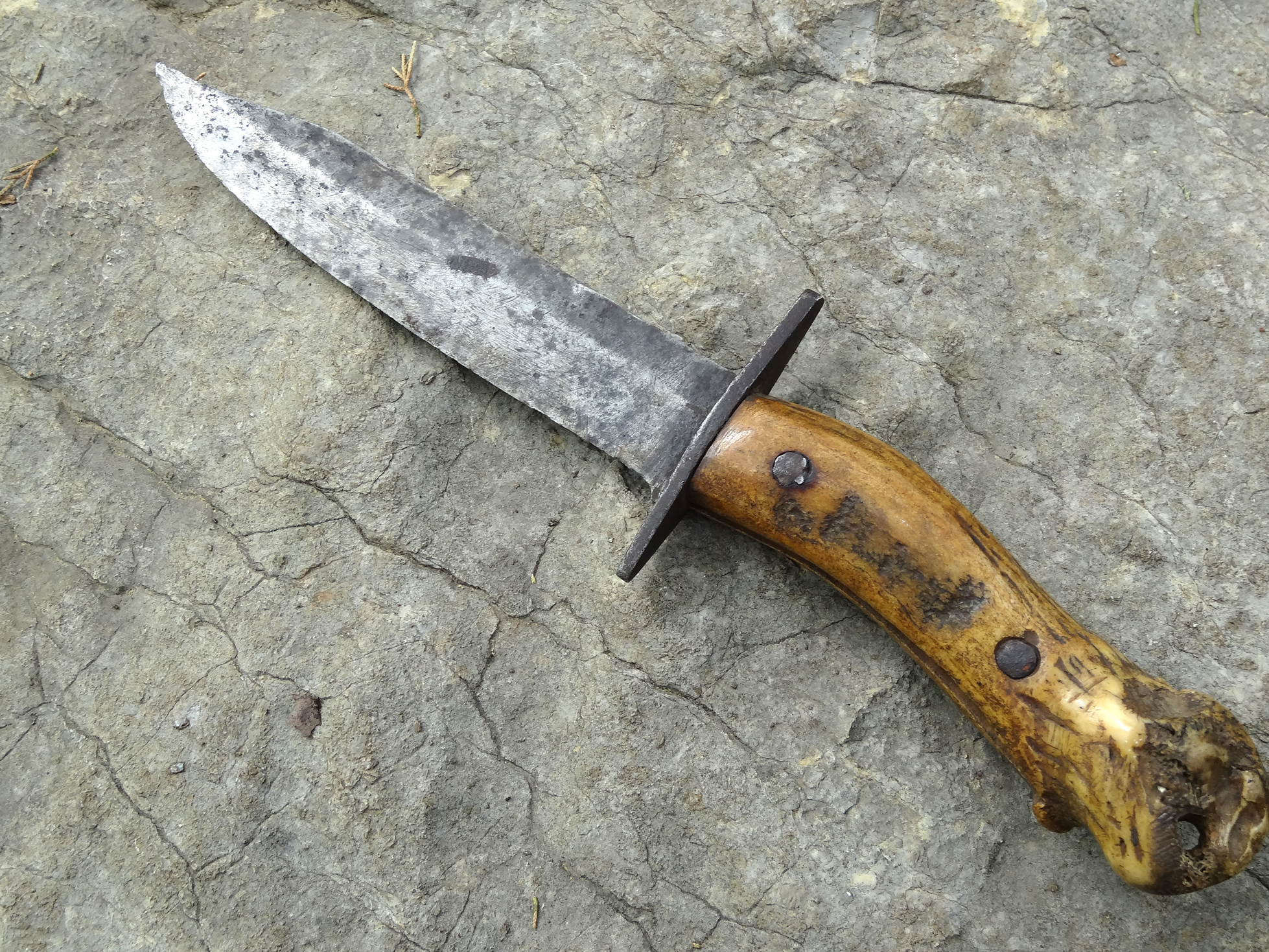 Contemporary Makers: Antique Knife