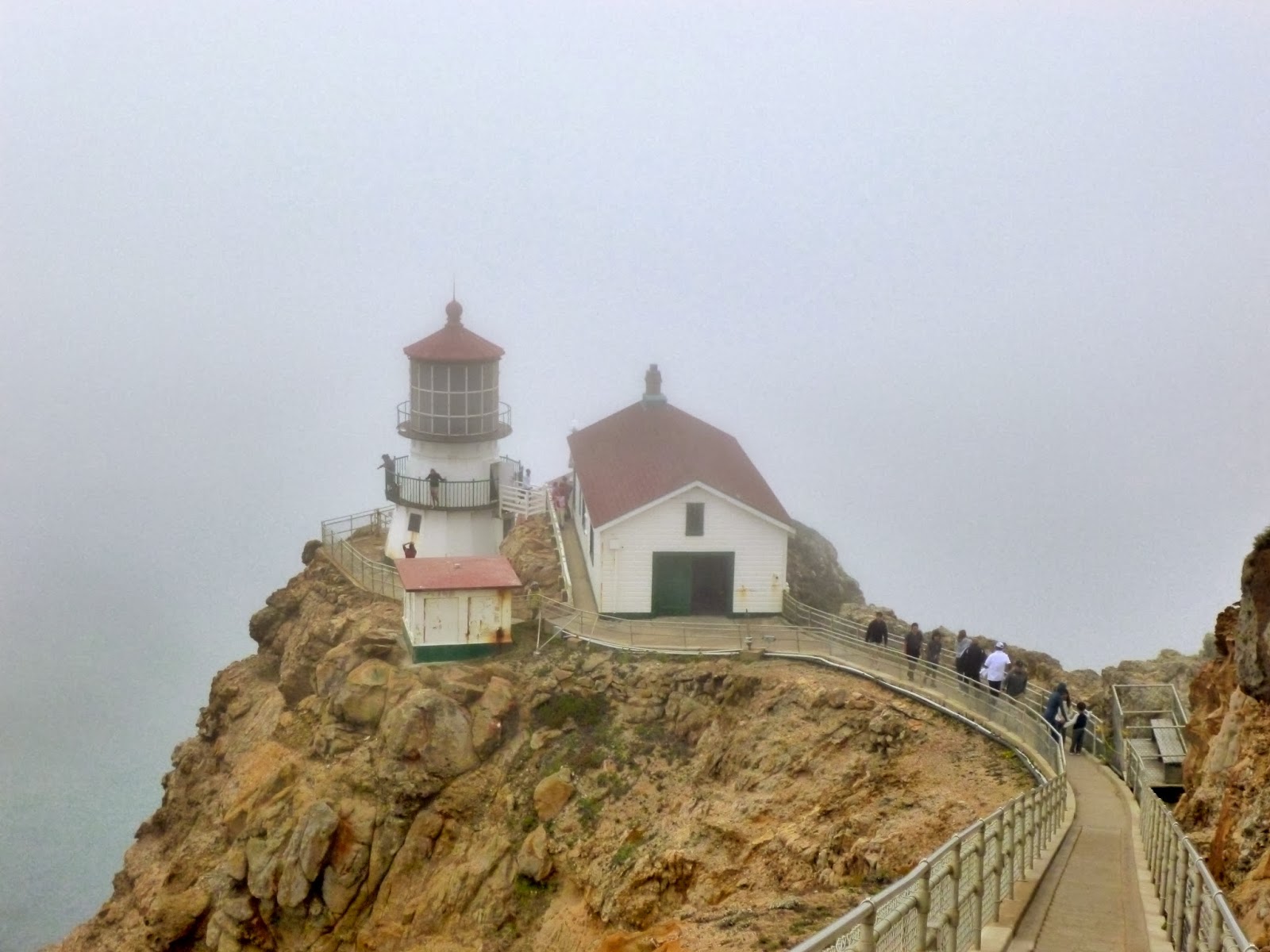 American Travel Journal: Point Reyes Lighthouse - Point Reyes National ...