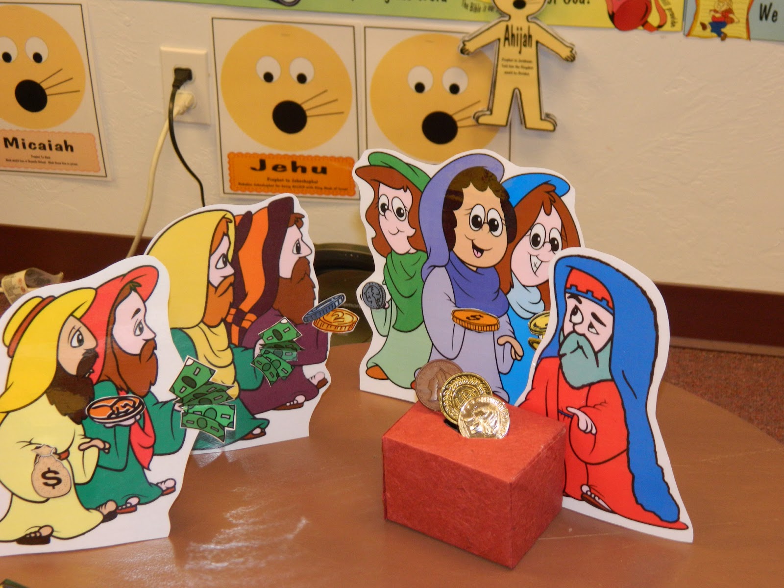 Hands On Bible Teacher: Joash Repairs The Temple