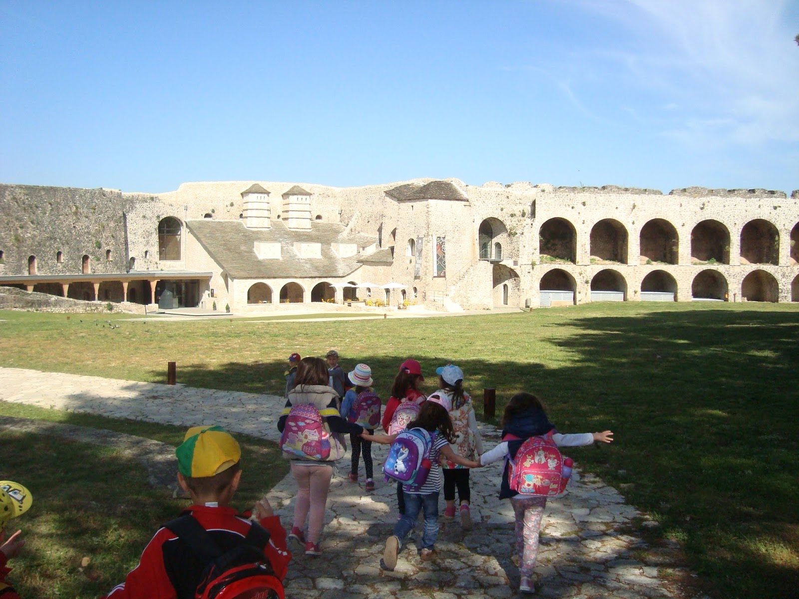 7ο ΝΗΠΙΑΓΩΓΕΙΟ ΙΩΑΝΝΙΝΩΝ -ΤΑ ΝΗΠΙΑ ΤΑΞΙΔΕΥΟΥΝ....: Ιουνίου 2017