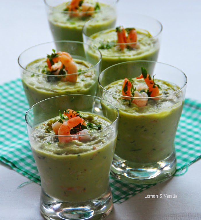 Lemon & Vanilla: Prawn, avocado and coriander verrines / Verrines de ...
