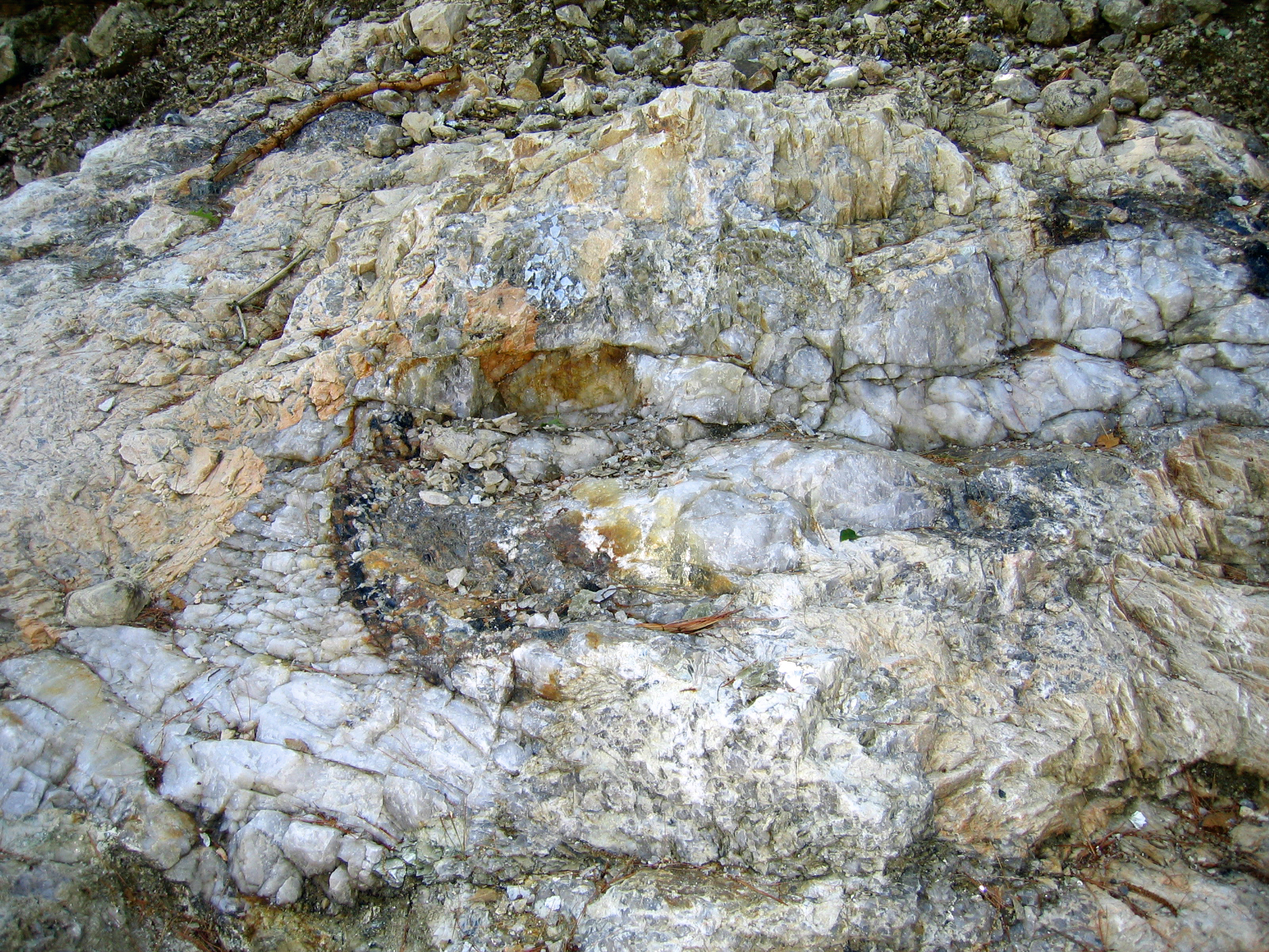 Mining the Havey: First Quartz Pocket