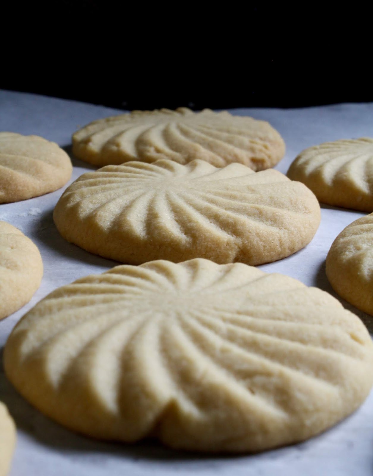 salted sugared spiced™: Vanilla Brown Sugar Shortbread Cookies