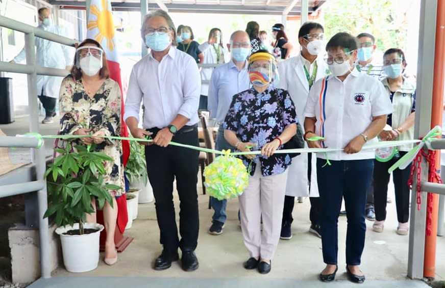 DOH, DPWH open BatMC modular COVID-19 treatment facilities | Sentinel Times