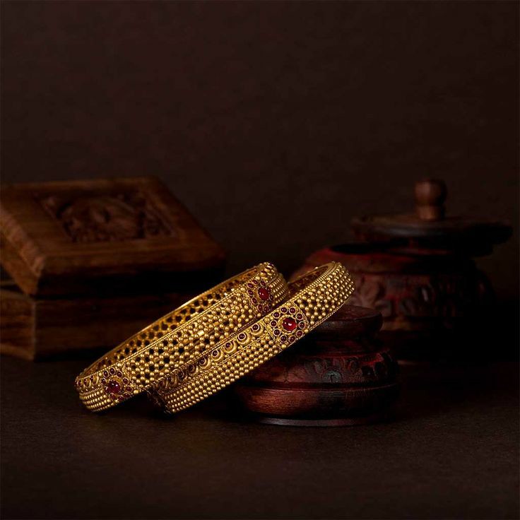 LARGEST COLLECTION OF BANGLES!! (more than 50 designs)