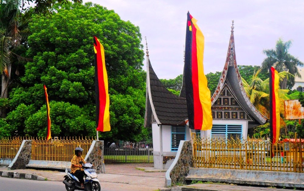 Marawa, Bukan Sekedar Umbul-umbul di Minangkabau