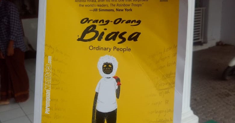 Resensi Buku Orang-Orang Biasa, Andrea Hirata - Perempuan Membaca Resensi Buku Orang-Orang Biasa, Andrea Hirata - Perempuan Membaca