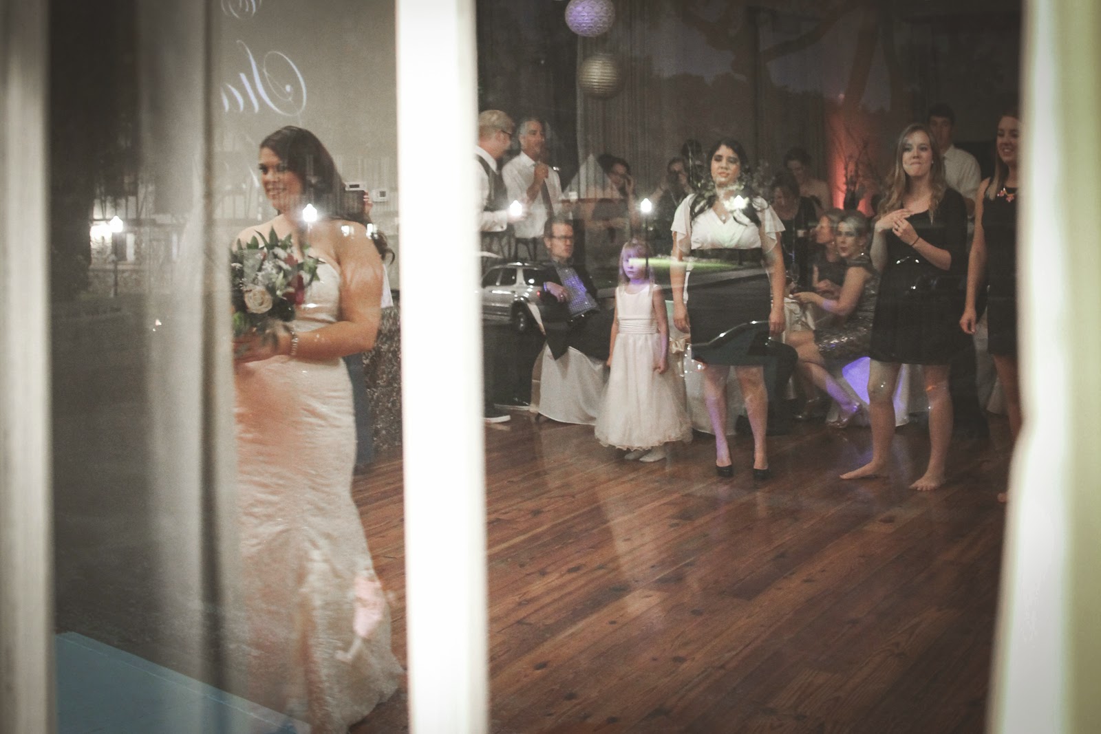 Victoria K Photography: WEDDING AT SAN ANTONIO GOLF CLUB AT BORGLUM STUDIO