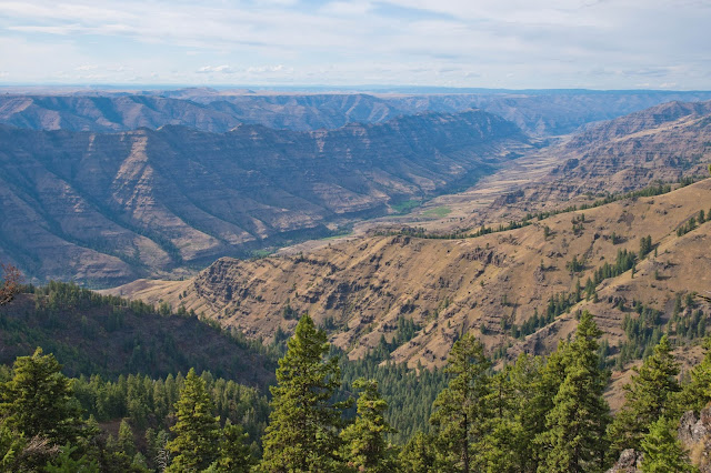 Hiking Shenandoah: Hat Point