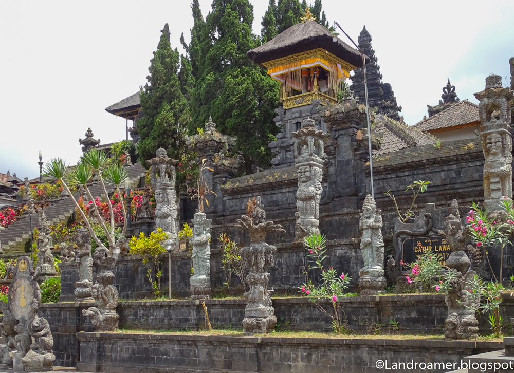 Land Roamer - Around The World: Indonesia 2 - Lombok, Bali, Java islands