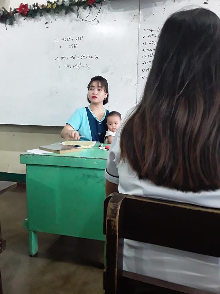 Larawan Ng Mga Guro Habang Nagtuturo Larawan Ng Mga Guro Habang Nagtuturo