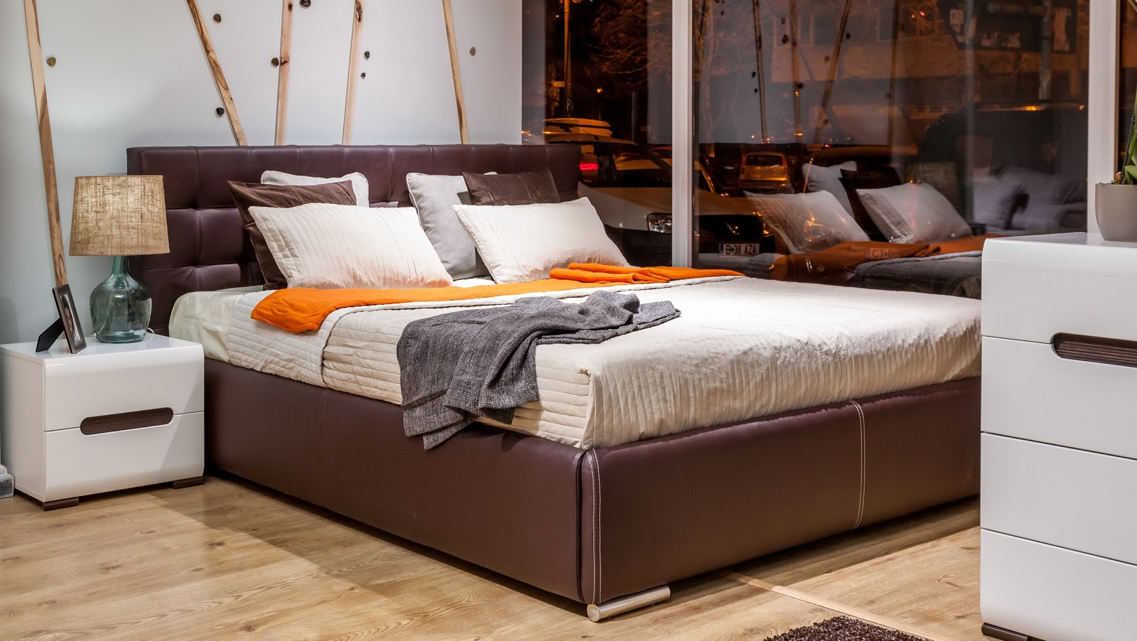 Paturi de Dormitor - Imagini Web