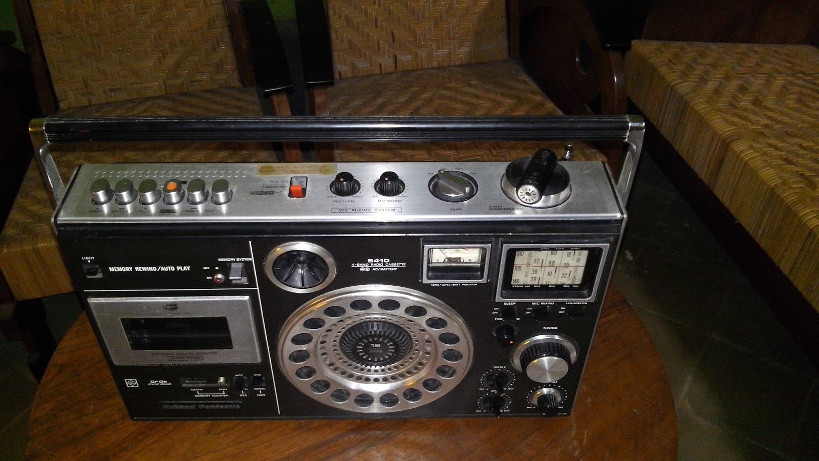 Sulistyo Antik: Radio National Panasonic R- 5410