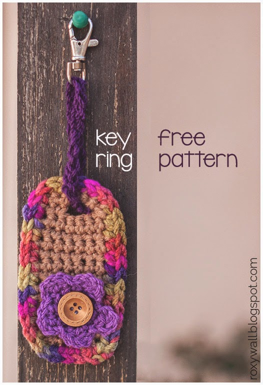 Roxy Wall: Crochet Key ring