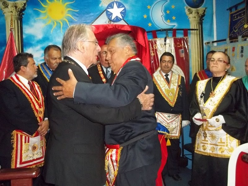 MASON PERU: GRAN LOGIA CONSTITUCIONAL DEL PERU EN MAGNA CEREMONIA ...
