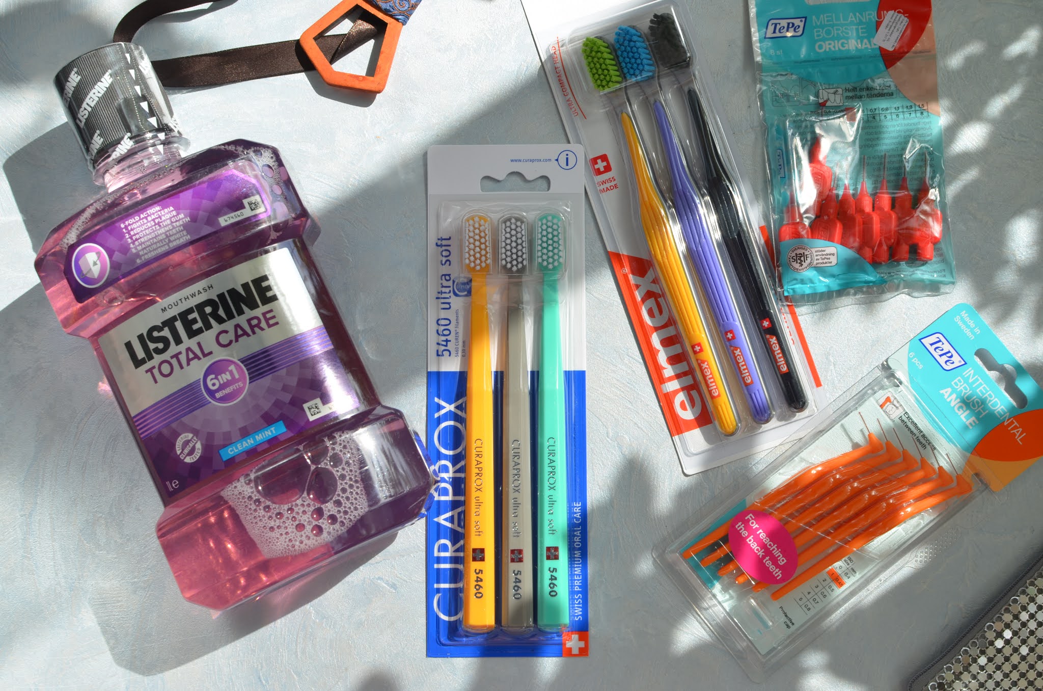 Догляд за ротовою порожниною: CURAPROX, Listerine, TePe, Elmex ...