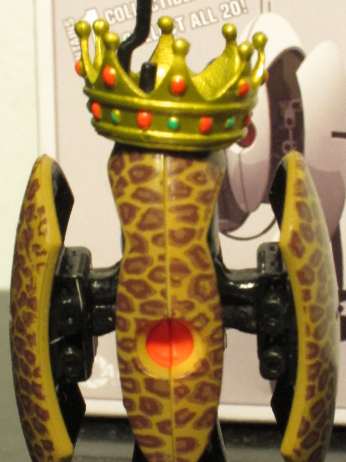 Zarak's Barracks: Portal 2 Sentry Turret, Animal King Version