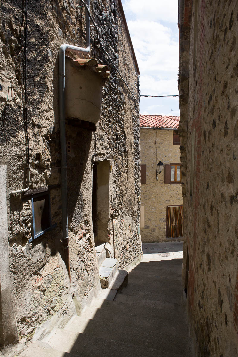 Découvrir la France en photos: 119 - MOSSET. (Pyrénées-Orientales -66)