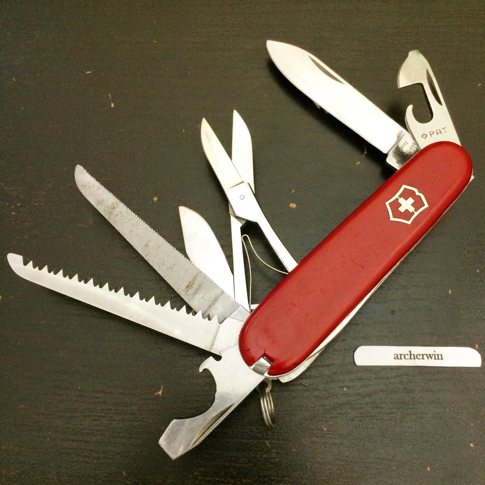 archerwin's Swiss Army Knives: COLLECTION: Victorinox Small Master ...