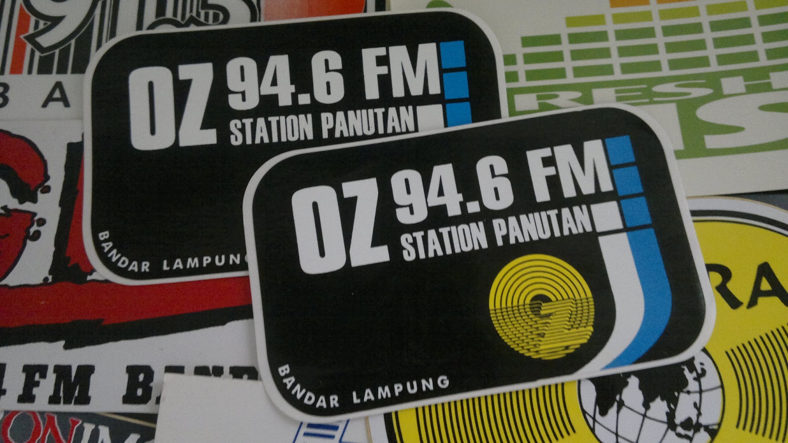 Radio Branding Materials: Sticker | Oz 94.6 FM Bandar Lampung (2002)