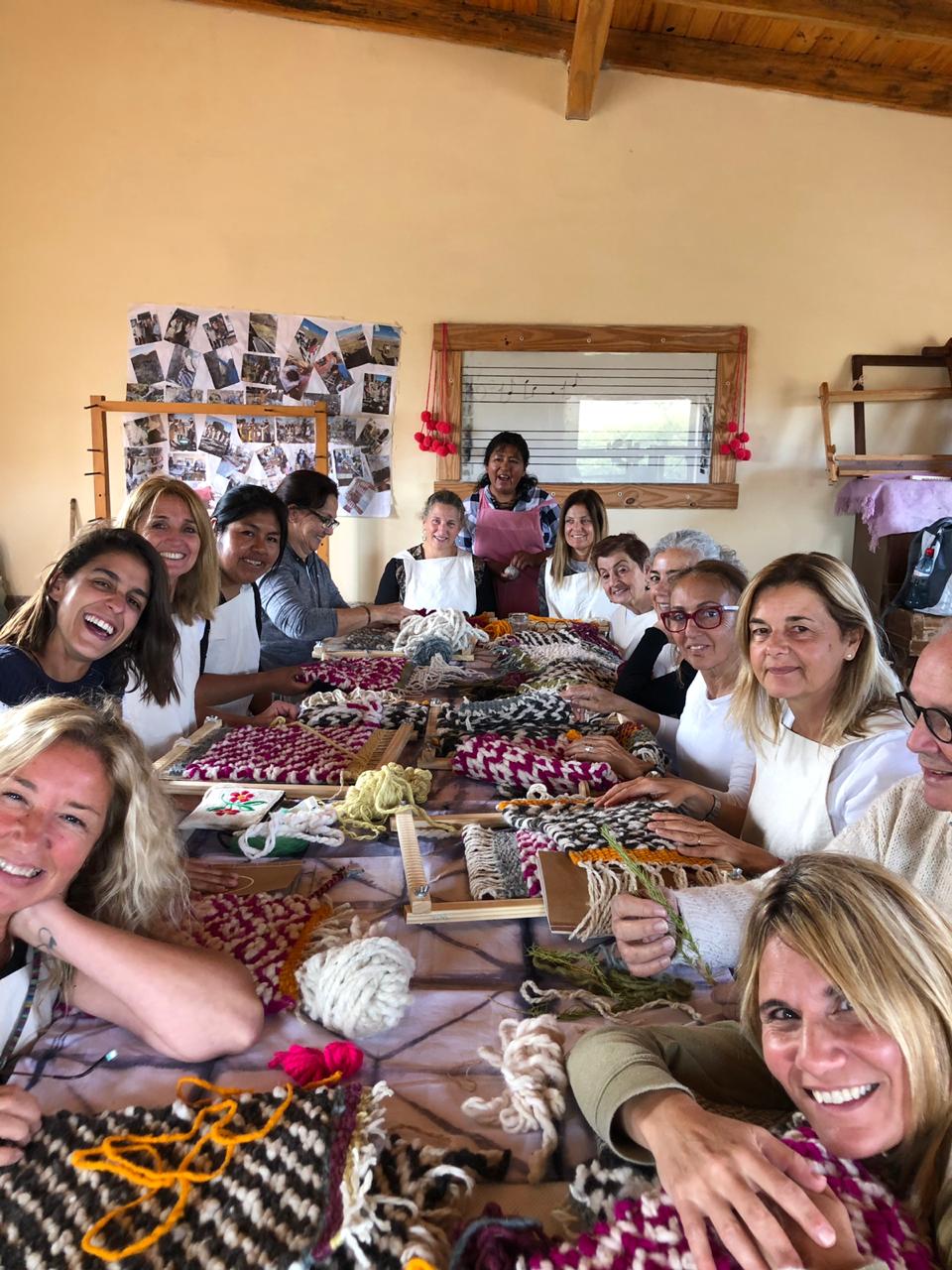 MarTelaR: Destino Humahuaca - Talleres textiles organizados por Abra ...