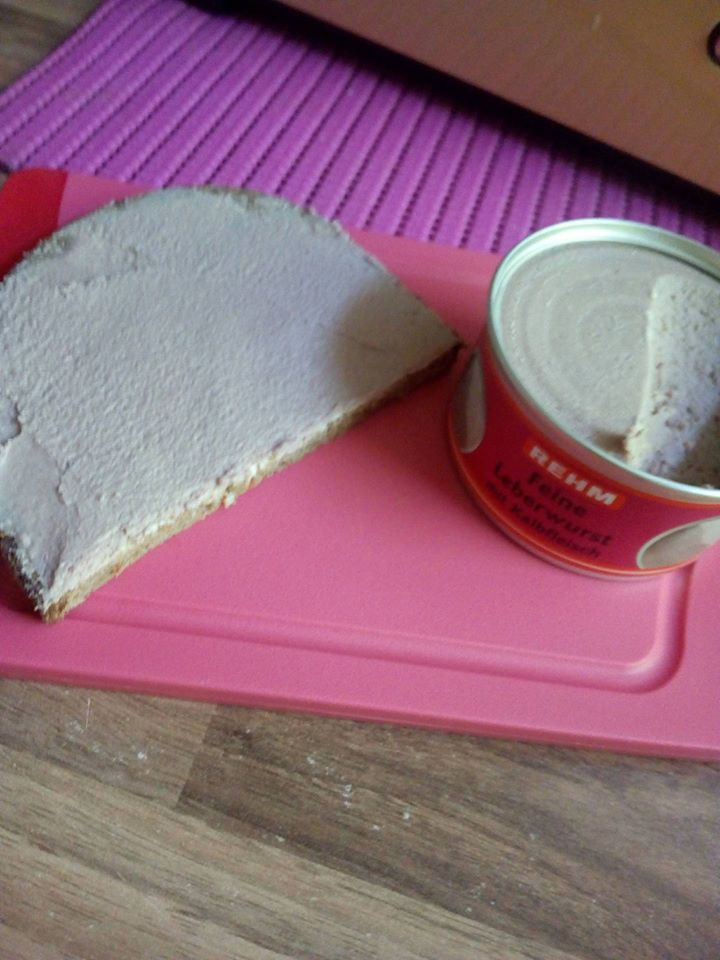 Brigitte´s Testseite: Rehm-Es geht um die Wurst