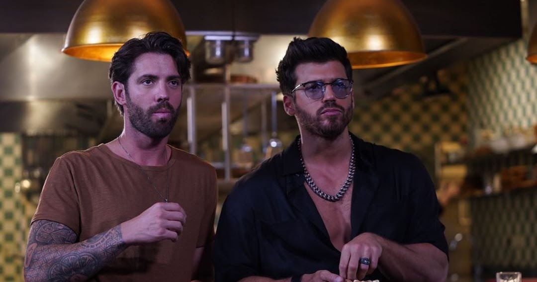 Can Yaman's new look turns on his fans: "You were better looking before"